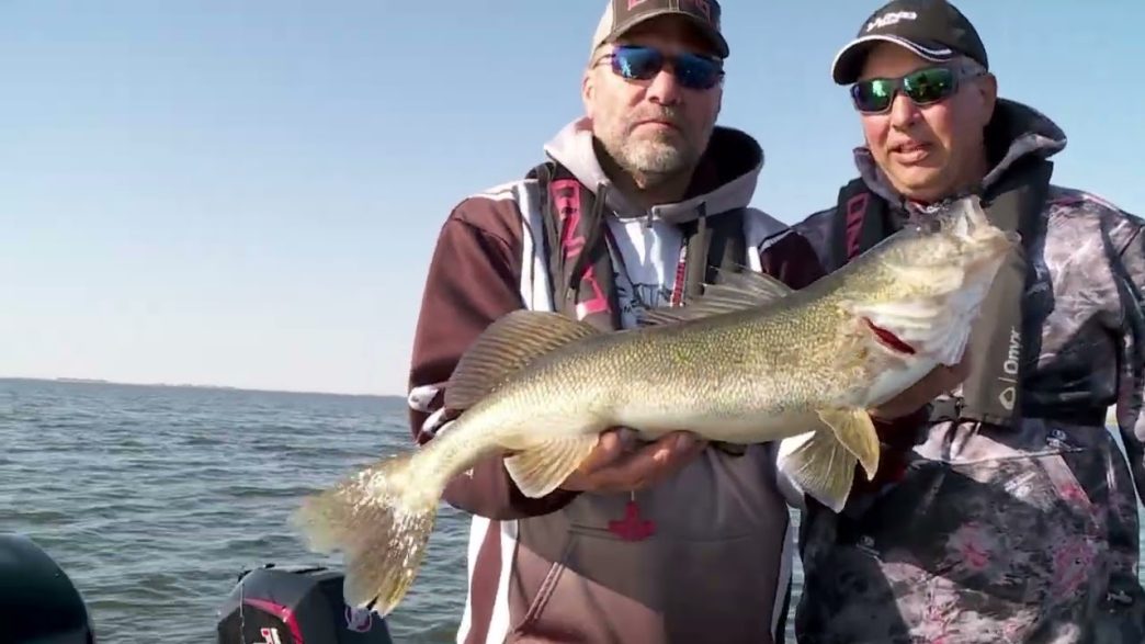 Spring Catfishing | Early Season Catfish Tactics | Angling Edge